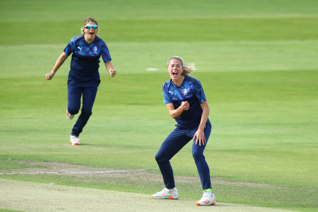 WATCH: Graham on signing pro with the Diamonds - Yorkshire County ...