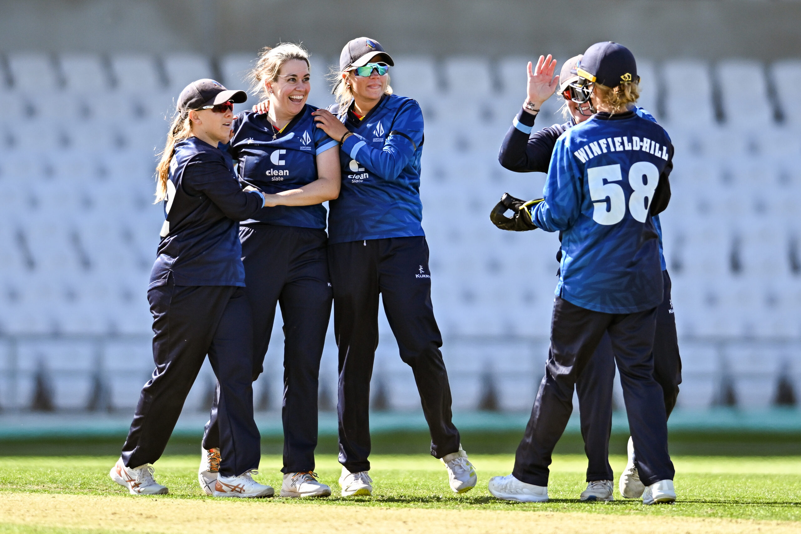 Lauren Winfield-Hill and Katie Levick named in Metro Bank Women’s Team ...