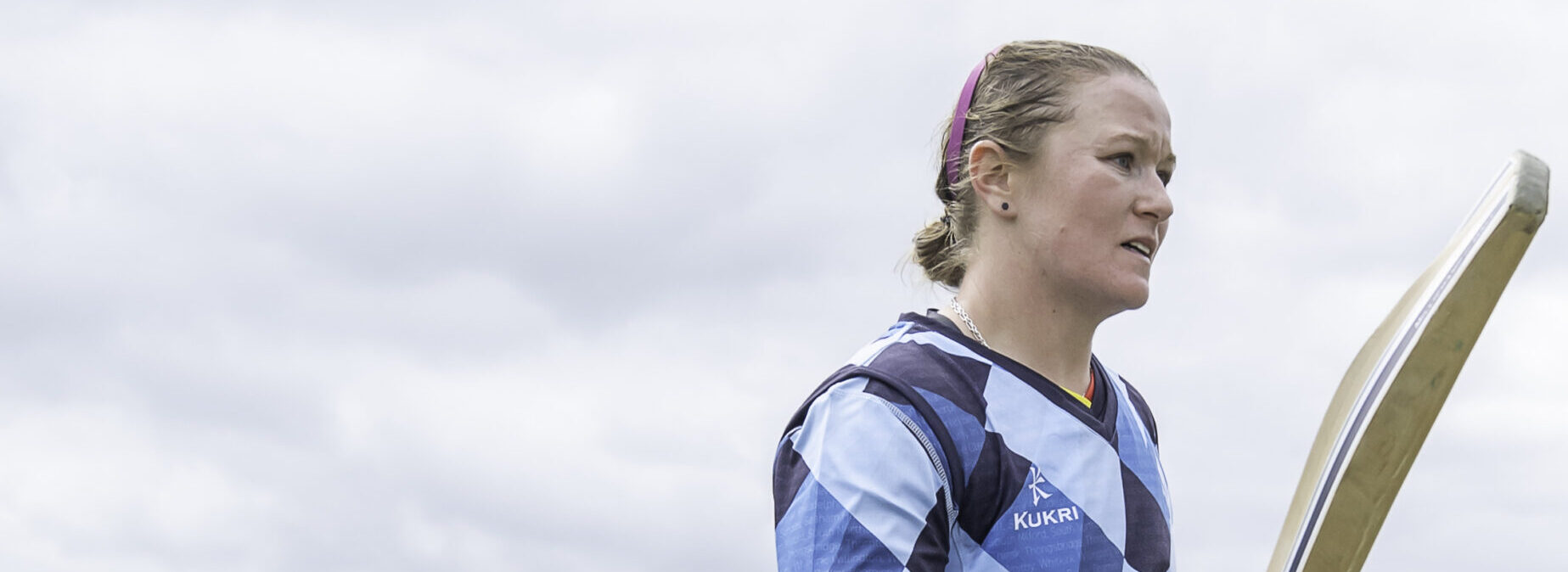 Hollie hails supporting cast as Diamonds march on - Yorkshire County ...