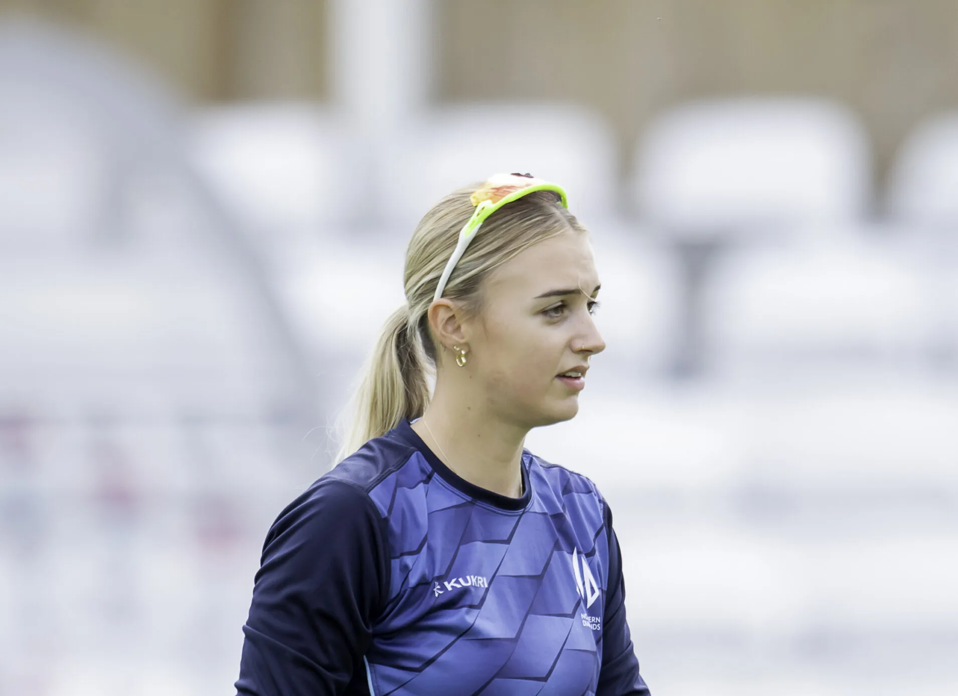 Maddie Ward signs first professional contract for Yorkshire Women ...