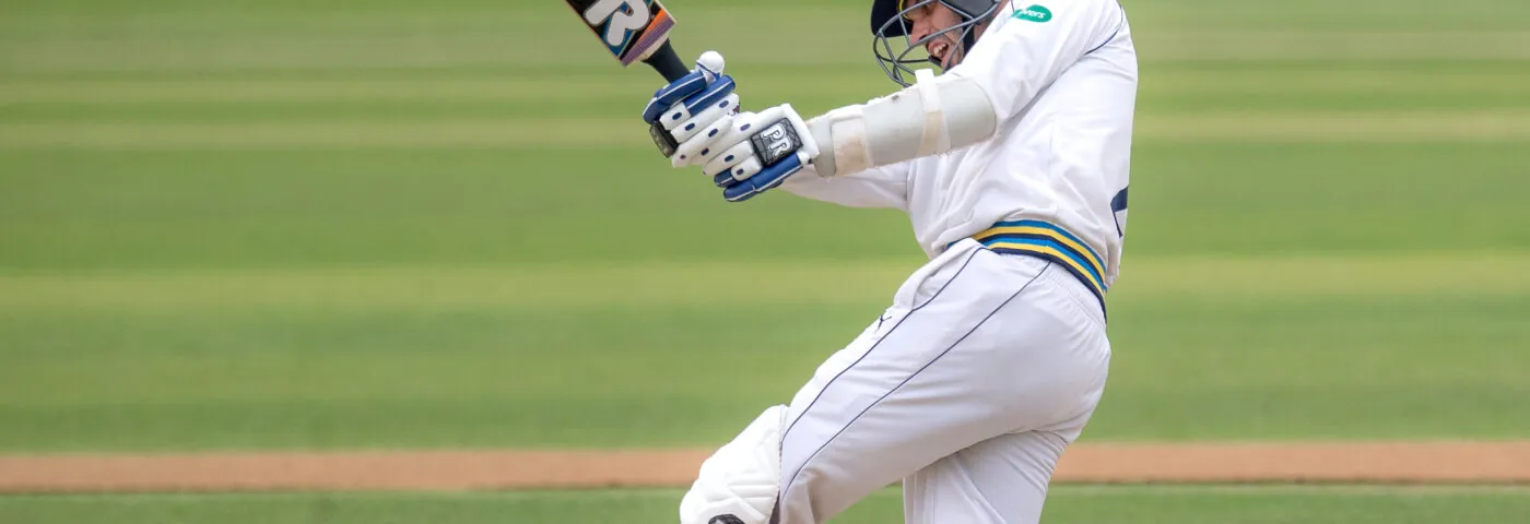 Close of play report: Essex vs Yorkshire (Day Three) - Yorkshire County ...